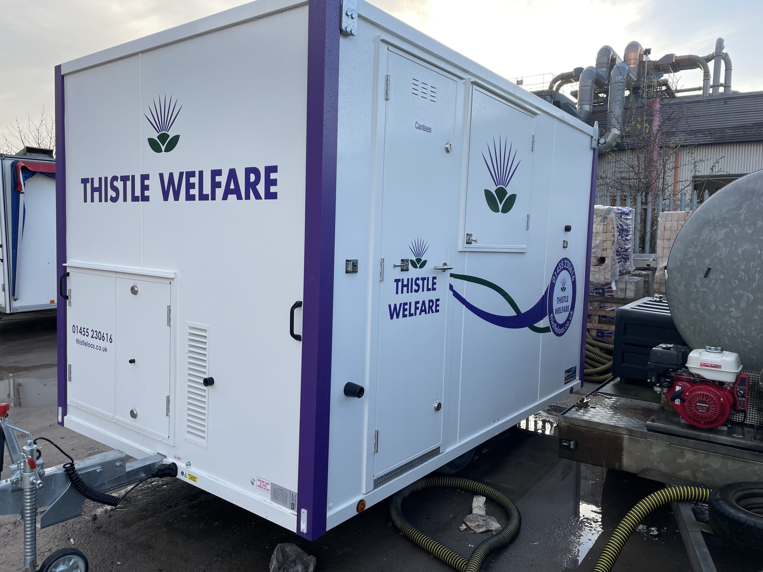Welfare Units & Facilities For Hire | Thistle Loos